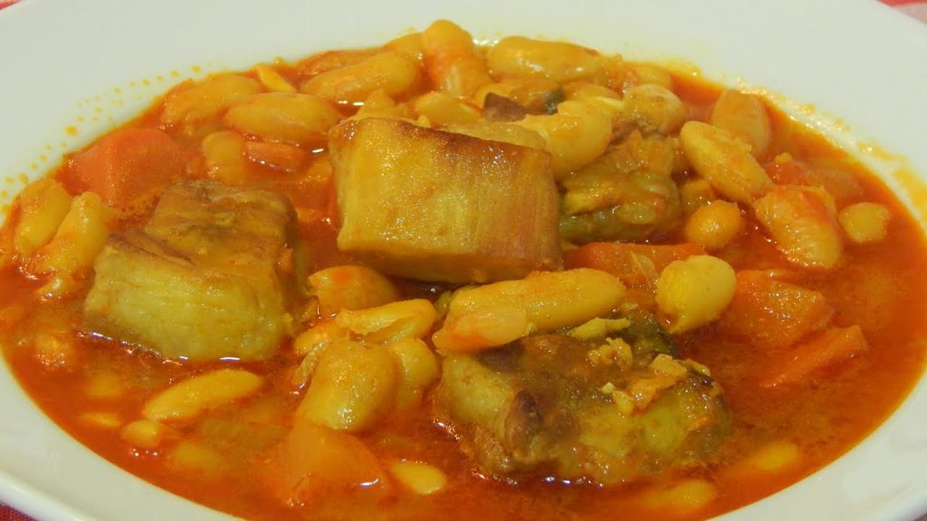 Receta de Alubias Blancas con Cerdo en Adobo Fácil y Sabrosa Paso a ...