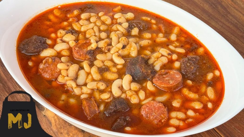 Receta de Alubias Blancas con Chorizo y Morcilla Paso a Paso para un ...