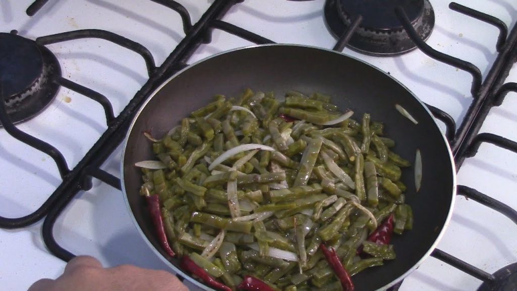 Receta de Nopales Guisados con Cebolla Fácil y Rápida para Disfrutar en ...