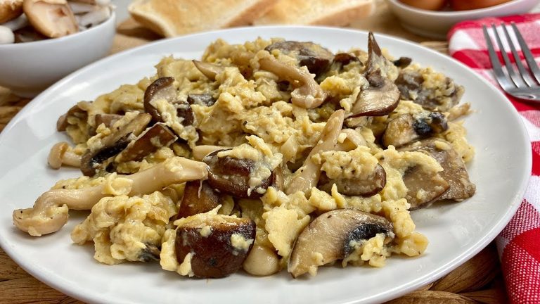 Receta de Revuelto de Setas con Gambas y Huevo Paso a Paso para un ...