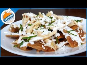 Receta de Chilaquiles en Salsa de Tres Chiles Fácil y Deliciosa Paso a ...