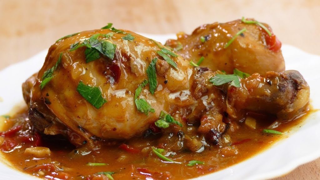 Cómo preparar una deliciosa receta de pollo guisado paso a paso ...
